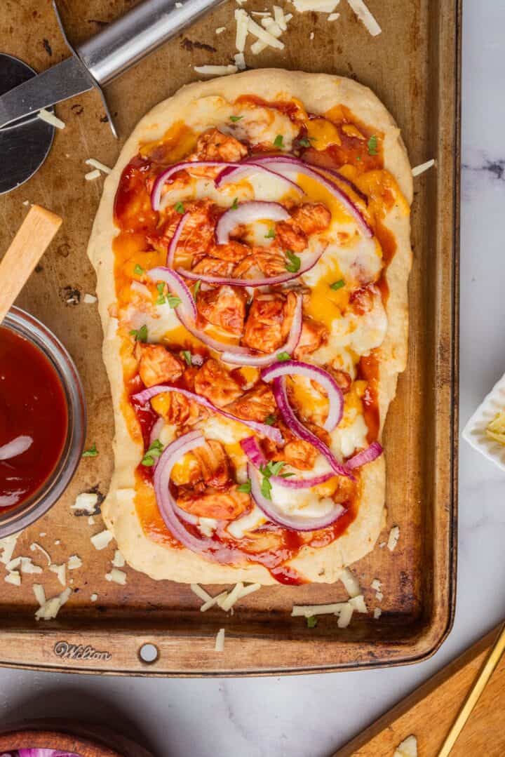 BBQ Chicken Flatbread - Happy Honey Kitchen